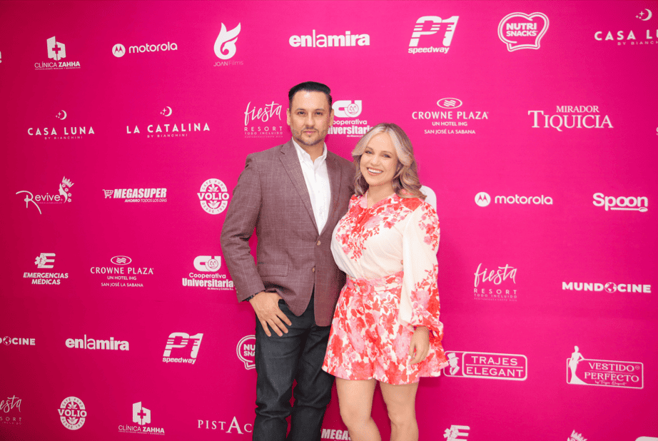 Sofía Chaverri y Walter Campos pretenden llenar las salas de cine de ...